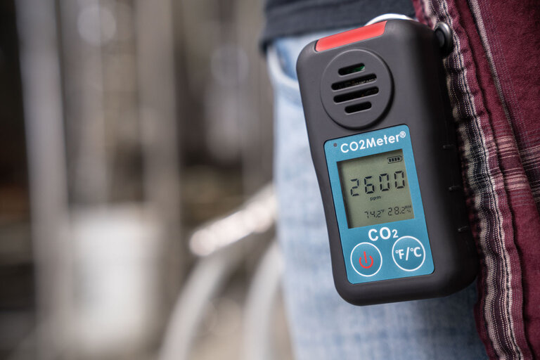 Protect Your Workers & Yourself With Life Saving CO2 Equipment